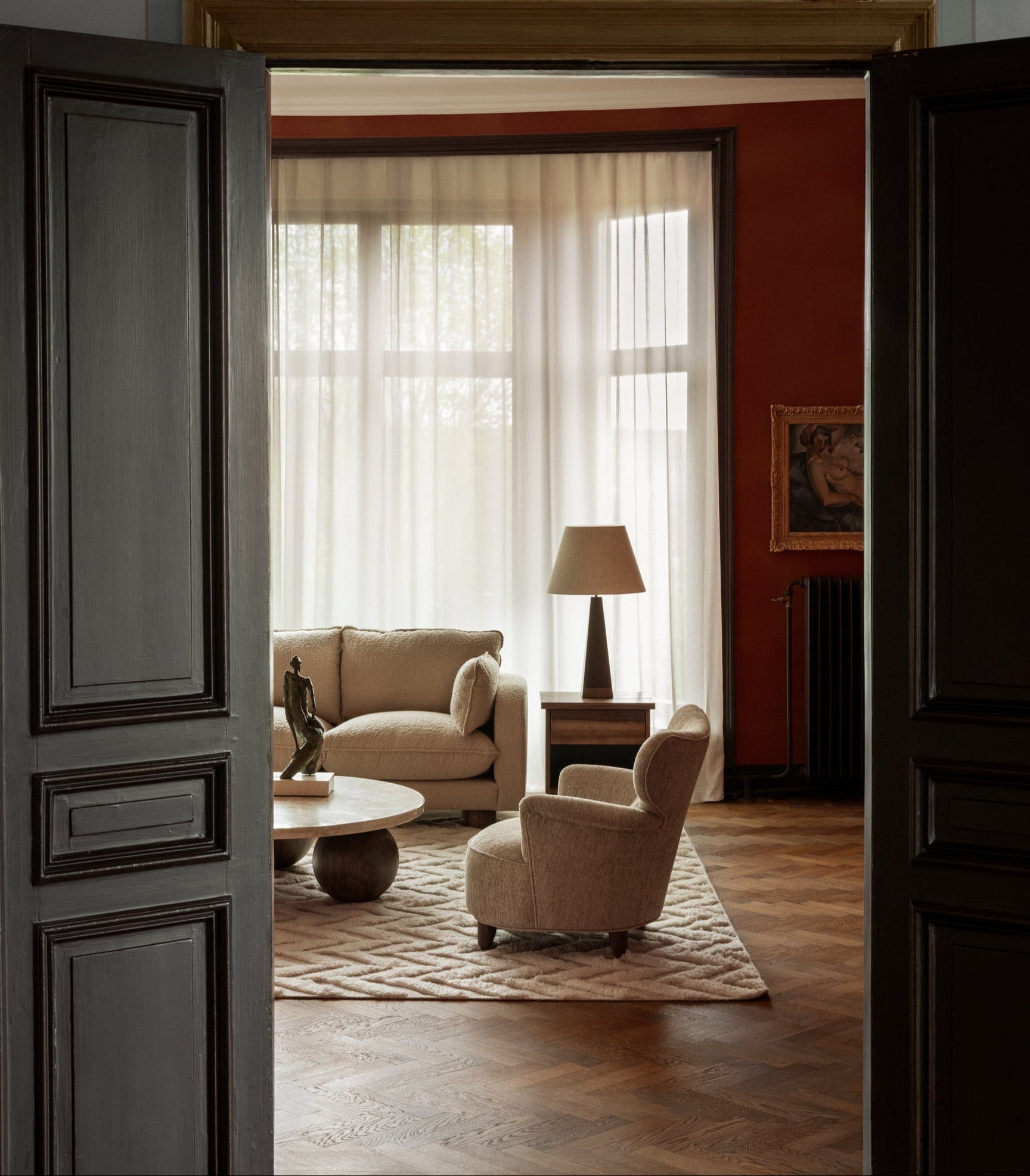 Collection of furniture, rugs and objects | Dusty Deco